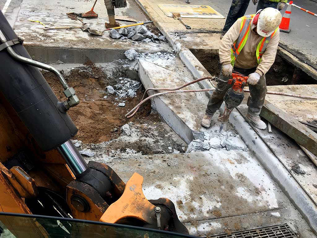 Locating a Sewer Break: Verifying the Cause And The Extent of Problem