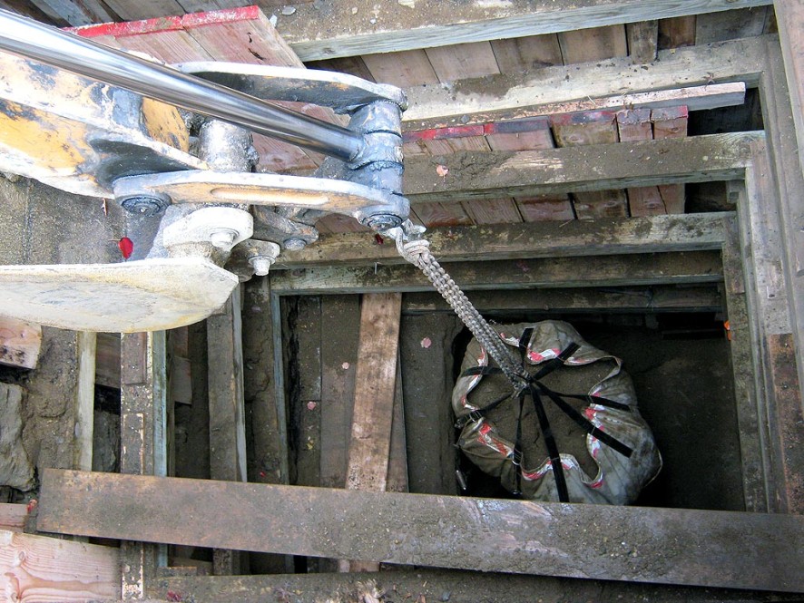 Sewer Line Backups, Know When to Call a Professional