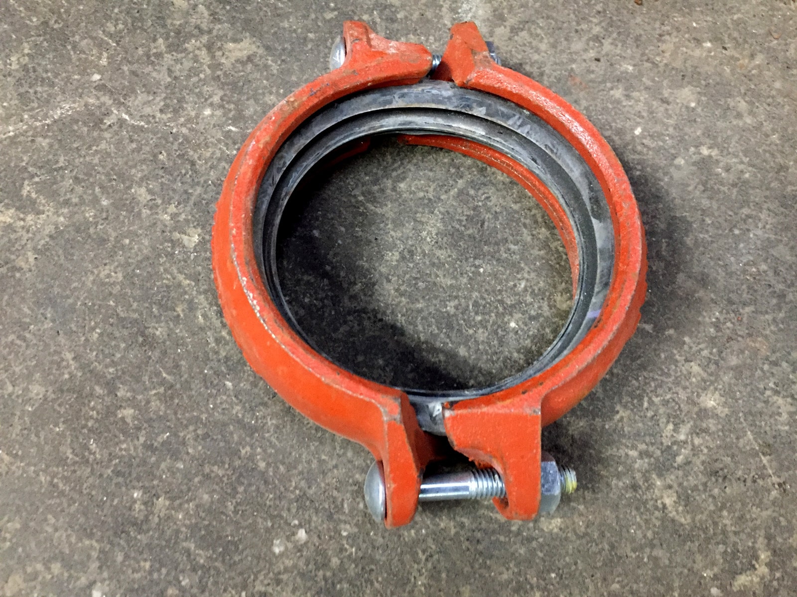 Underground Pipe Repair Requires Special Skills, Specialized Tools